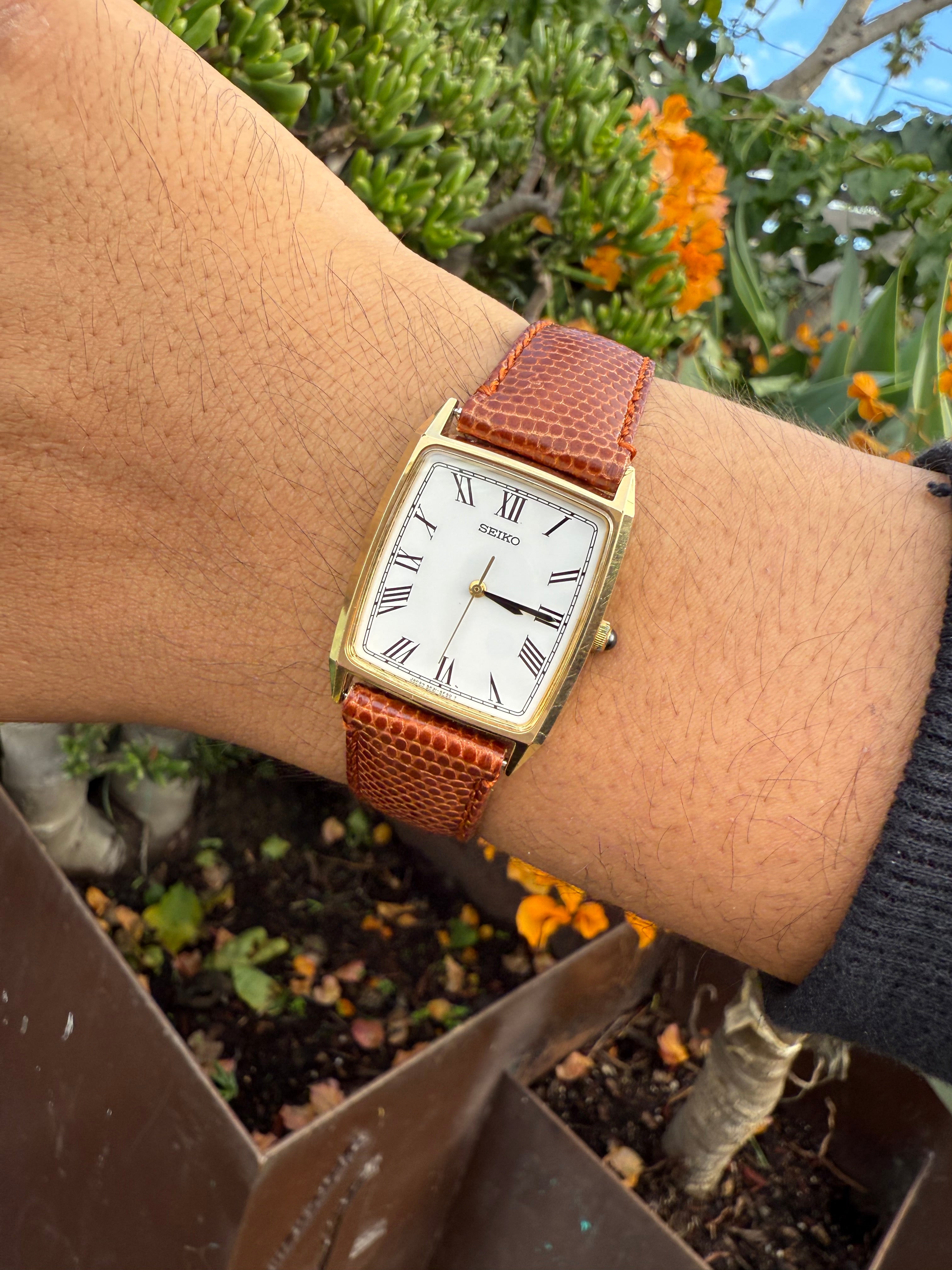 1989 Seiko Quartz Tank Watch – River Moons Vintage